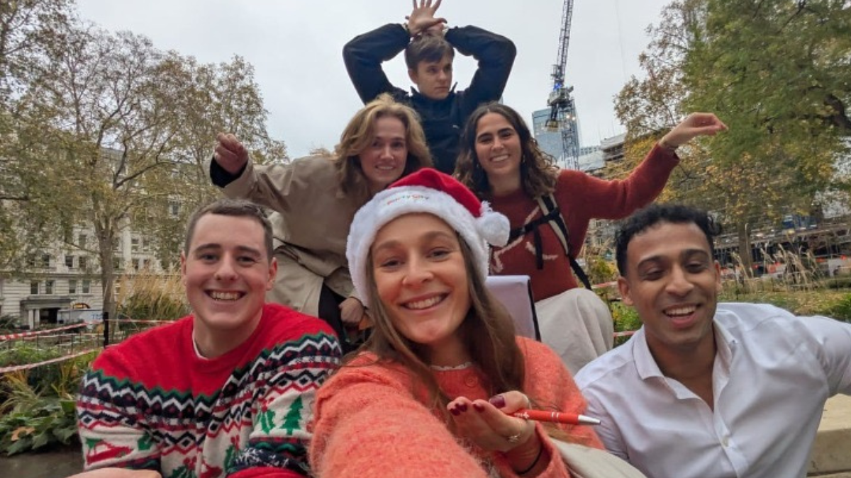 Christmas Team Building Events & Corporate Work Party Ideas - Big Smoke ...